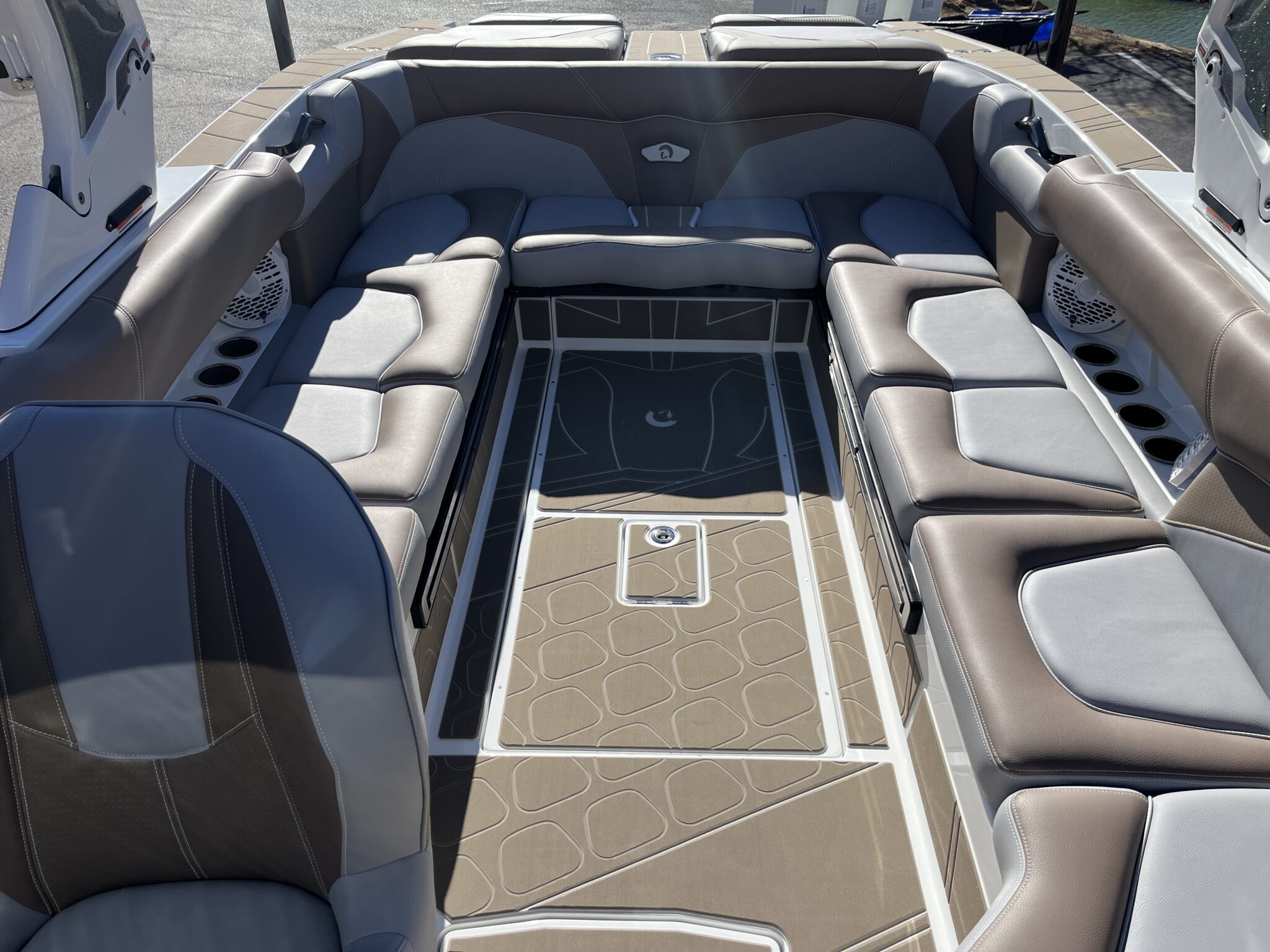 2025 Centurion Fe25 – 918 Boats